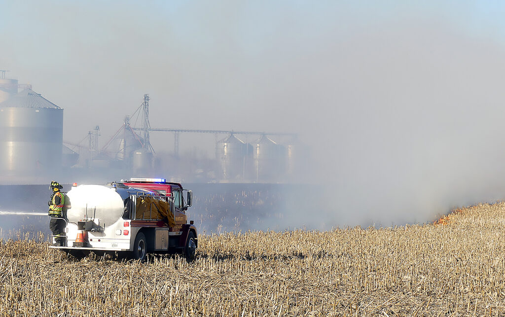 A busy afternoon for Sanborn Firefighters – TheSanbornPioneer